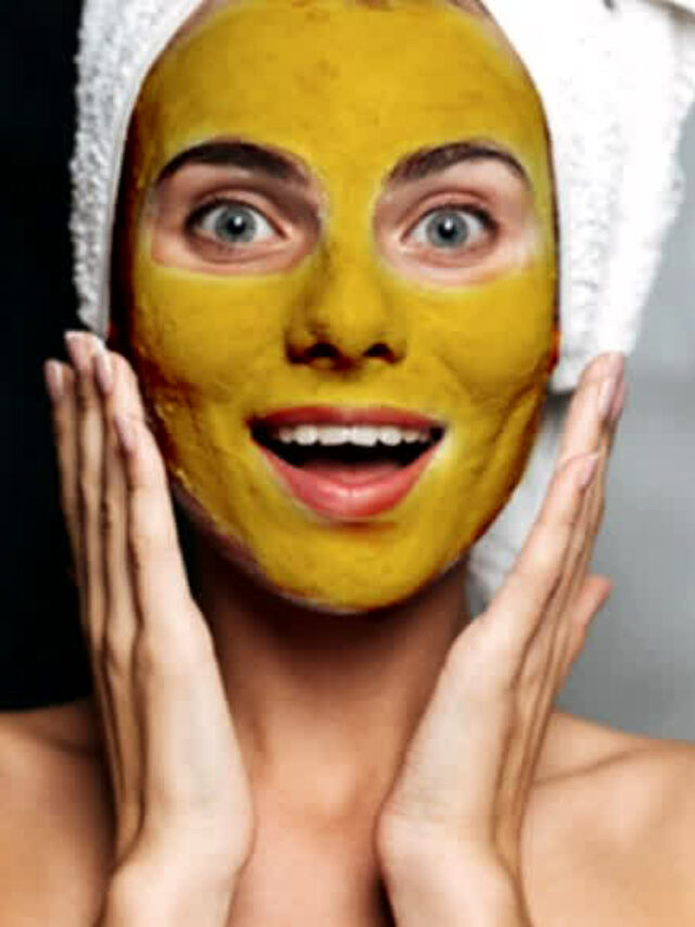 Haldi Skin Benefits: चेहरे पर हल्दी लगाने से मिलते हैं गजब के फायदे ...
